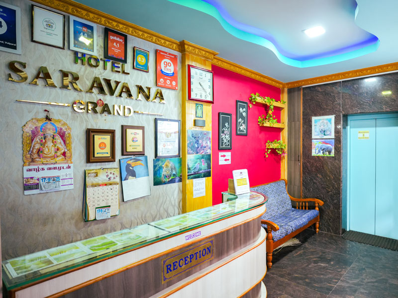 Saravana Grand Hotel Valparai | Best Rooms & Family Stay in Valparai